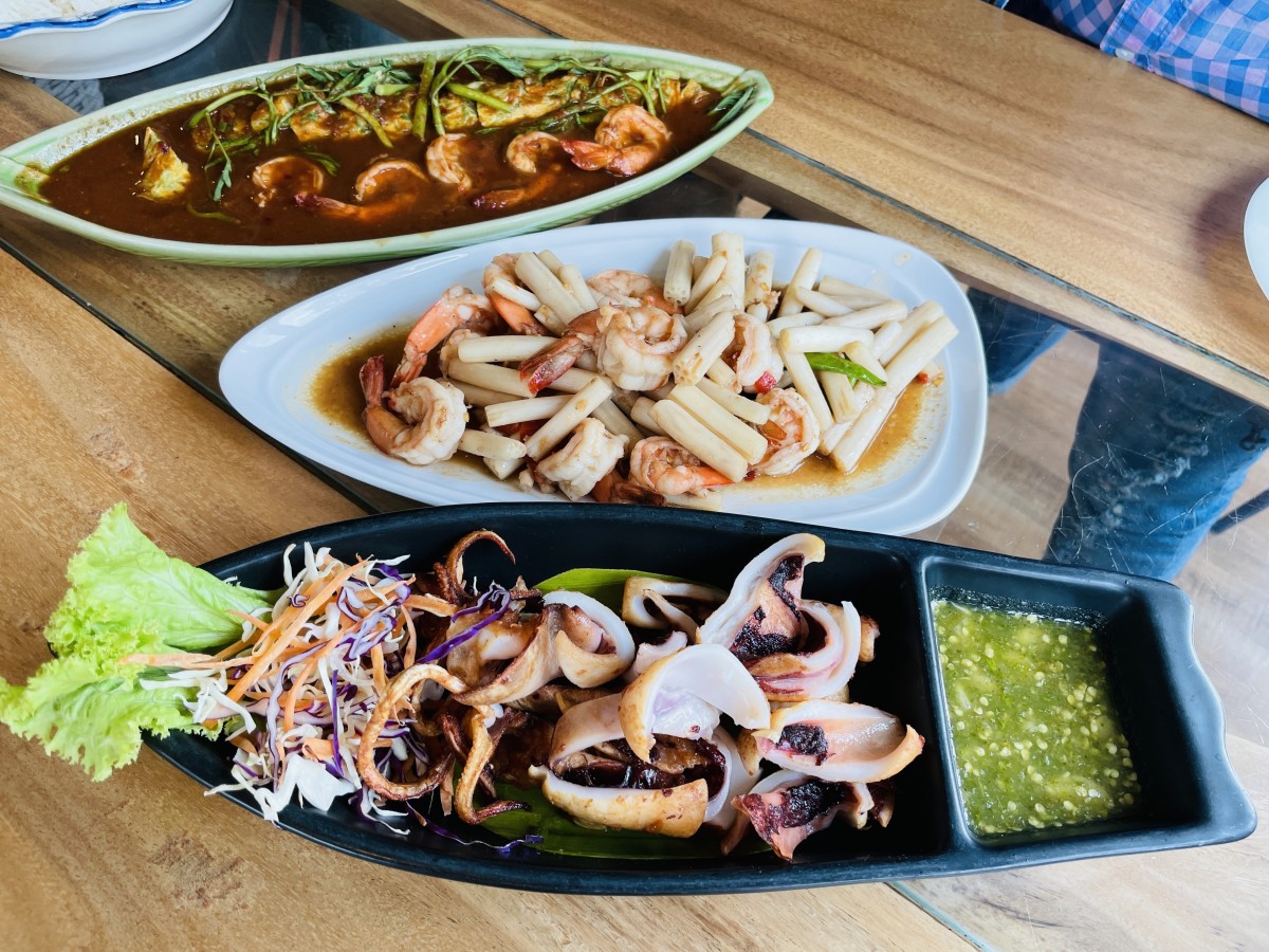 รวมรูปภาพของ "หมึกสะเด็ด" อร่อยมีครบจบที่เดียว รูปที่ 2 จาก 9