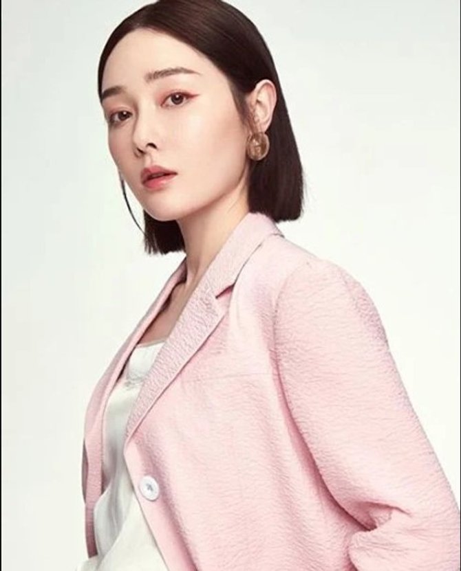 30 ไอเดีย ทรงผมสั้นหญิงยอดนิยม 2019 ตัดแล้วหน้าเด็ก ลุคไหนก็รอด!