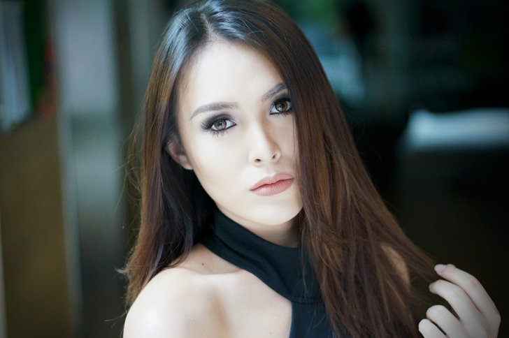 Jossy Berry | Signature Look แต่งหน้าให้สวยปังและติดทนนาน