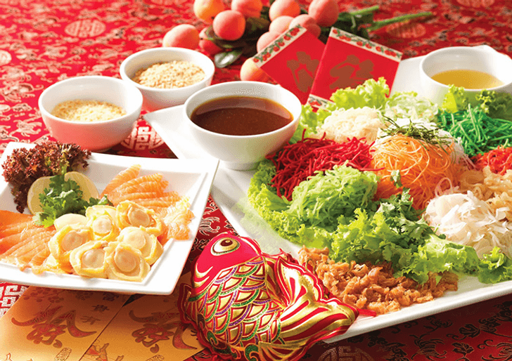 ทำความรู้จักกับ ประเพณี Lo Hei