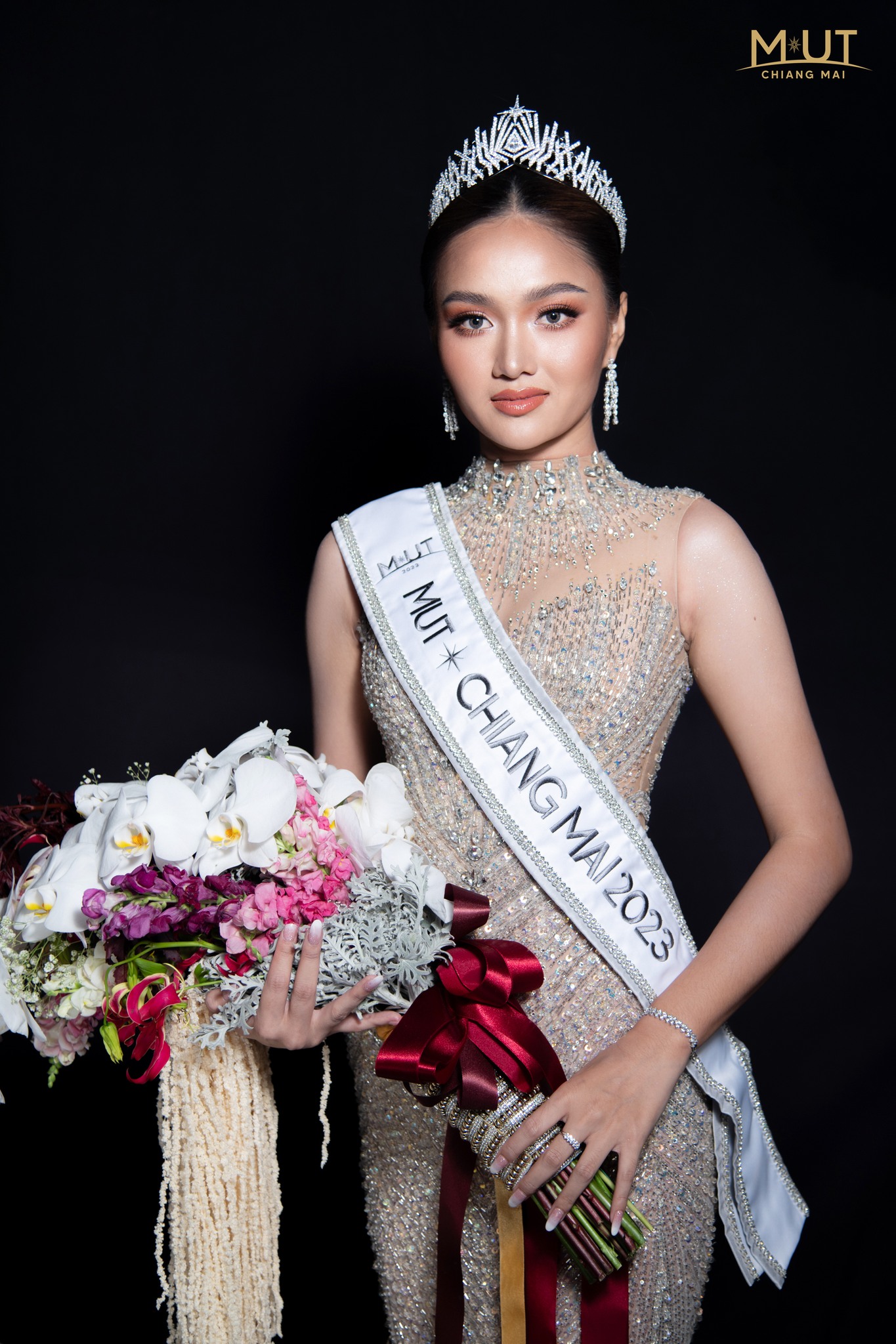 "น้ำผึ้ง กานต์ธีรา" ผู้คว้ามงกุฎ MUT Chiang Mai พร้อมชิงมงฯ มิสยูนิเวิร์สไทยแลนด์ 2023